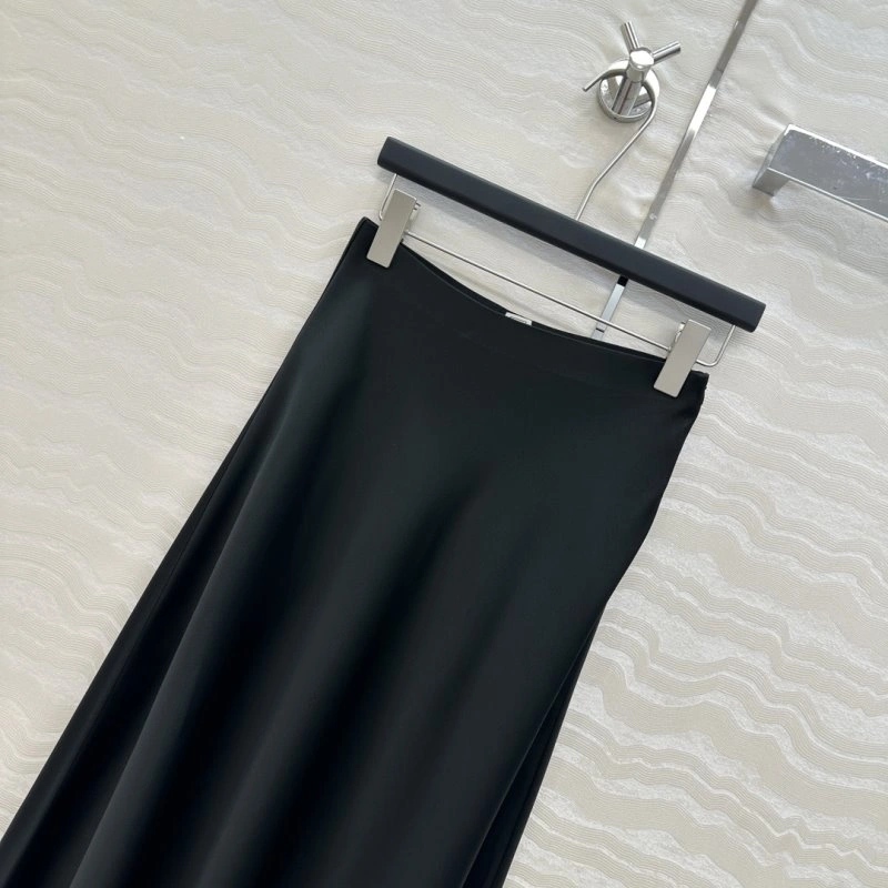 Brand-authenticated Unclassified Brand Dress