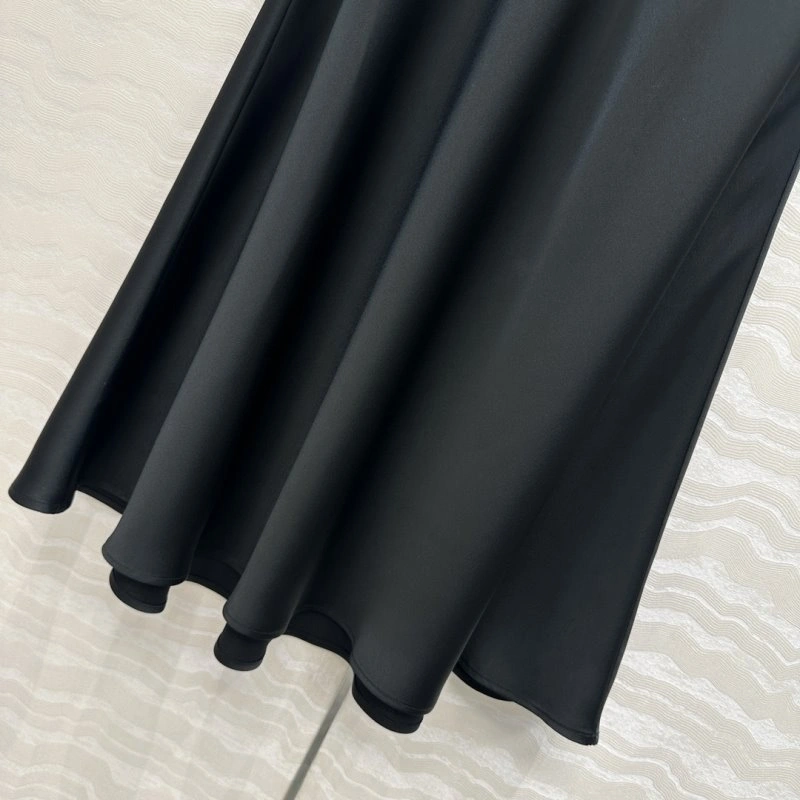 Brand-authenticated Unclassified Brand Dress