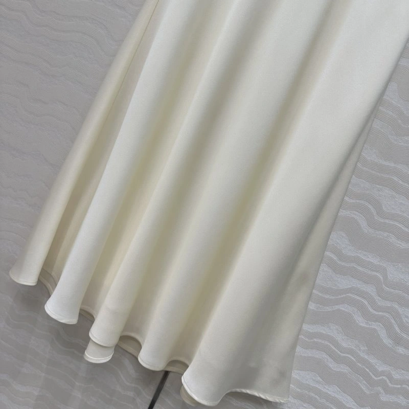 Cut-rate Unclassified Brand Dress