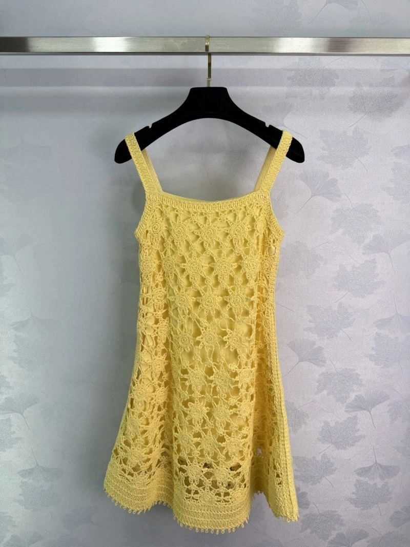 Real Unclassified Brand Dress