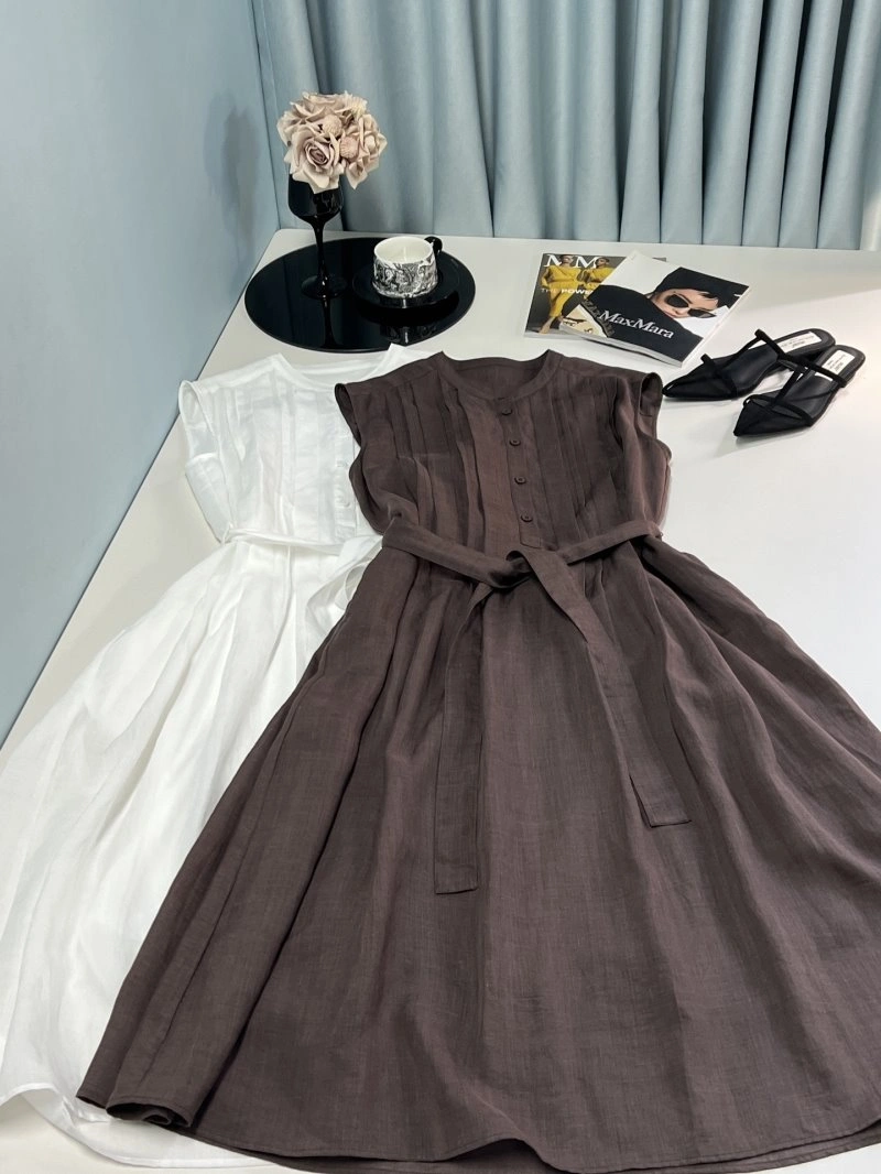 Unclassified Brand Dress