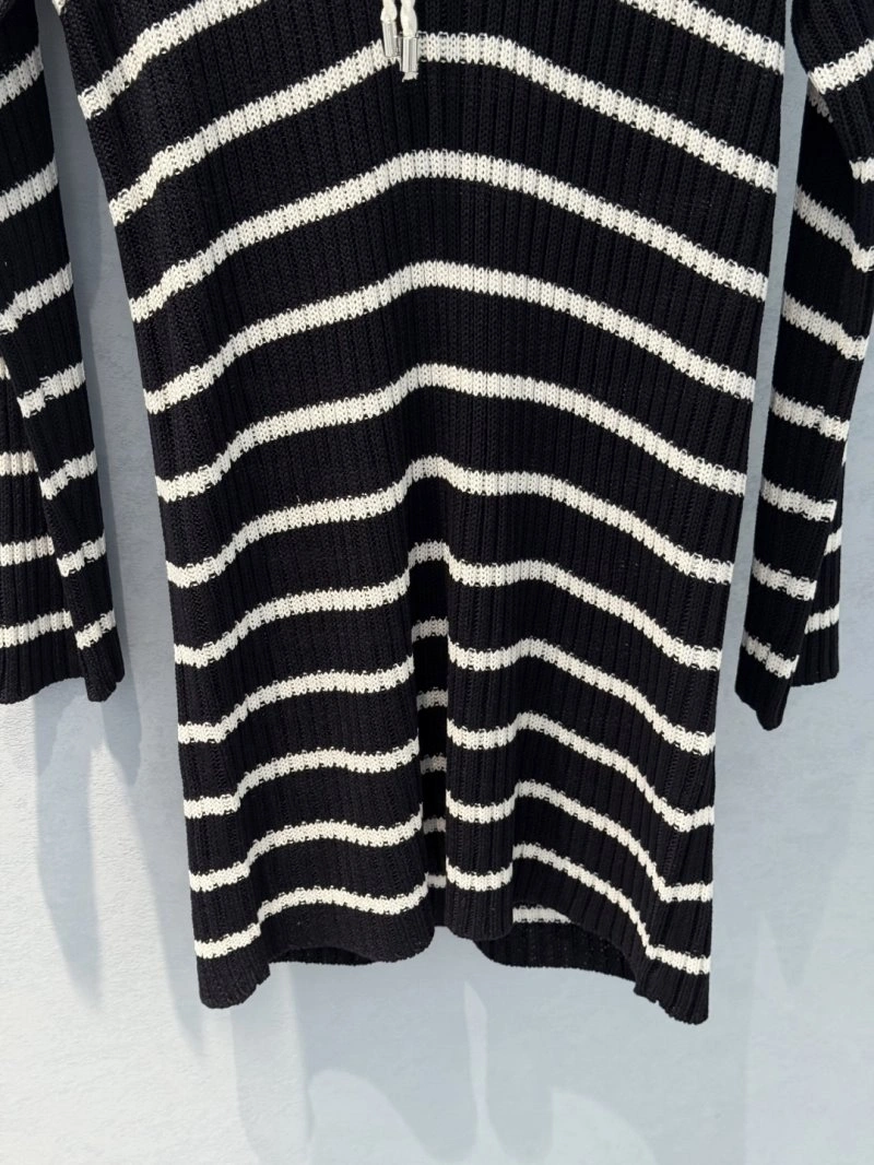 Economical Unclassified Brand Dress