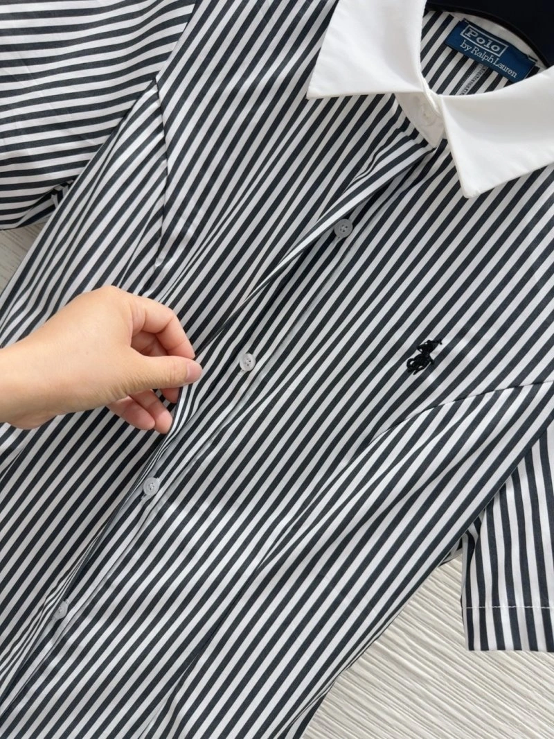 Legit Unclassified Brand Dress