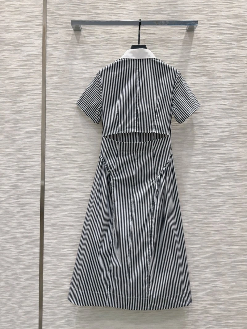 Legit Unclassified Brand Dress