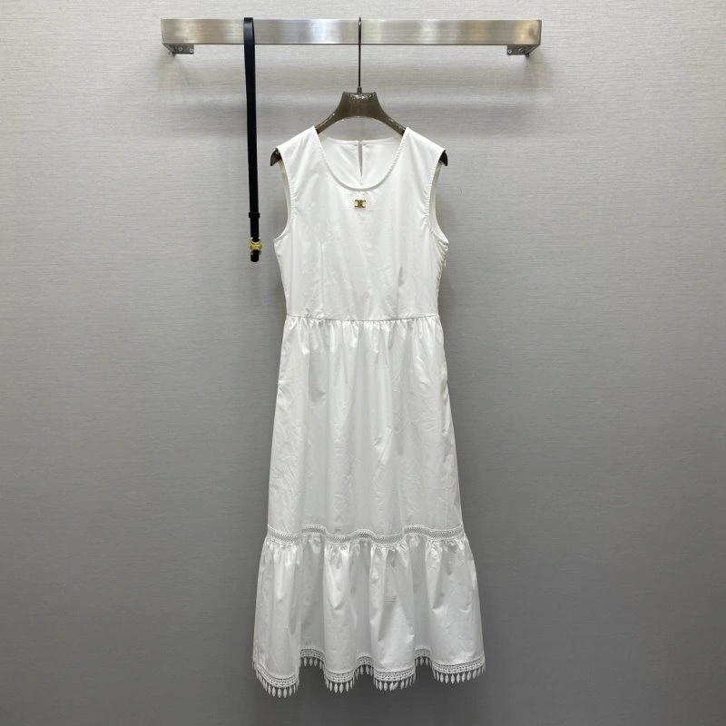 Accurate model Unclassified Brand Dress
