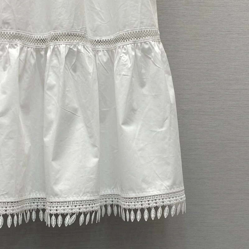 Accurate model Unclassified Brand Dress