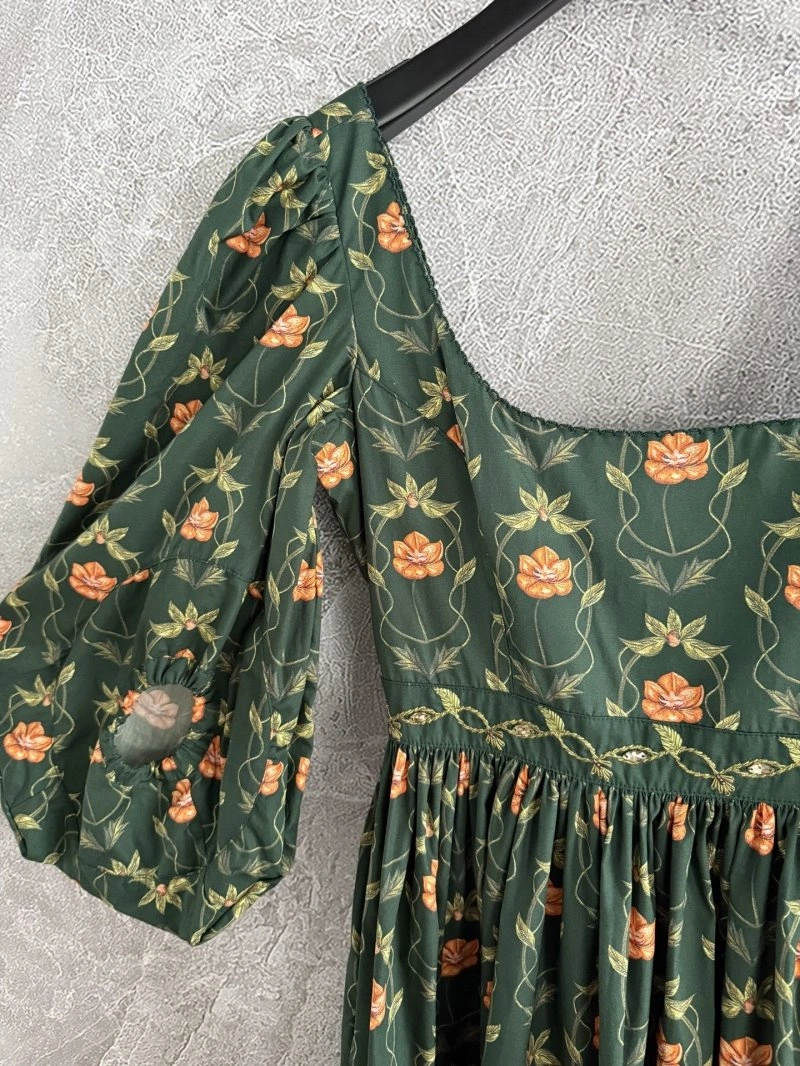 Precise copy Unclassified Brand Dress