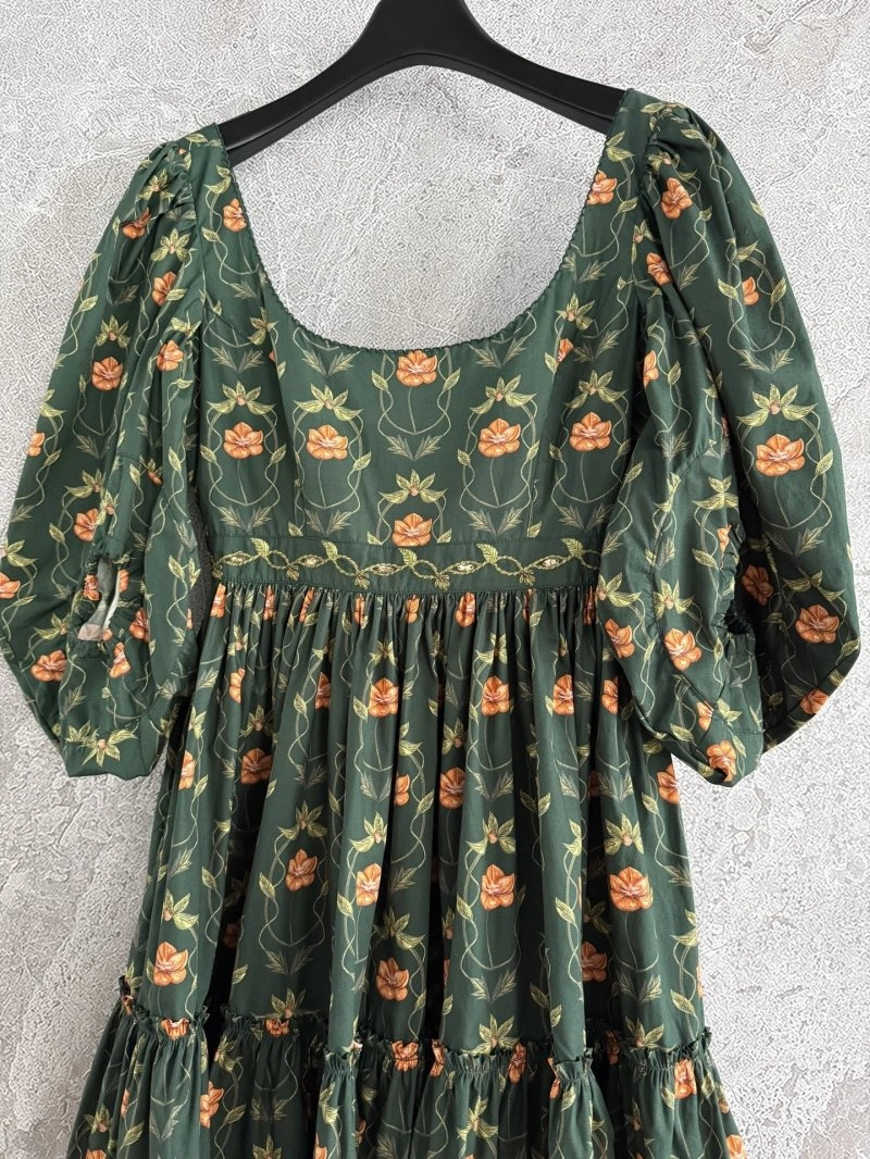 Precise copy Unclassified Brand Dress