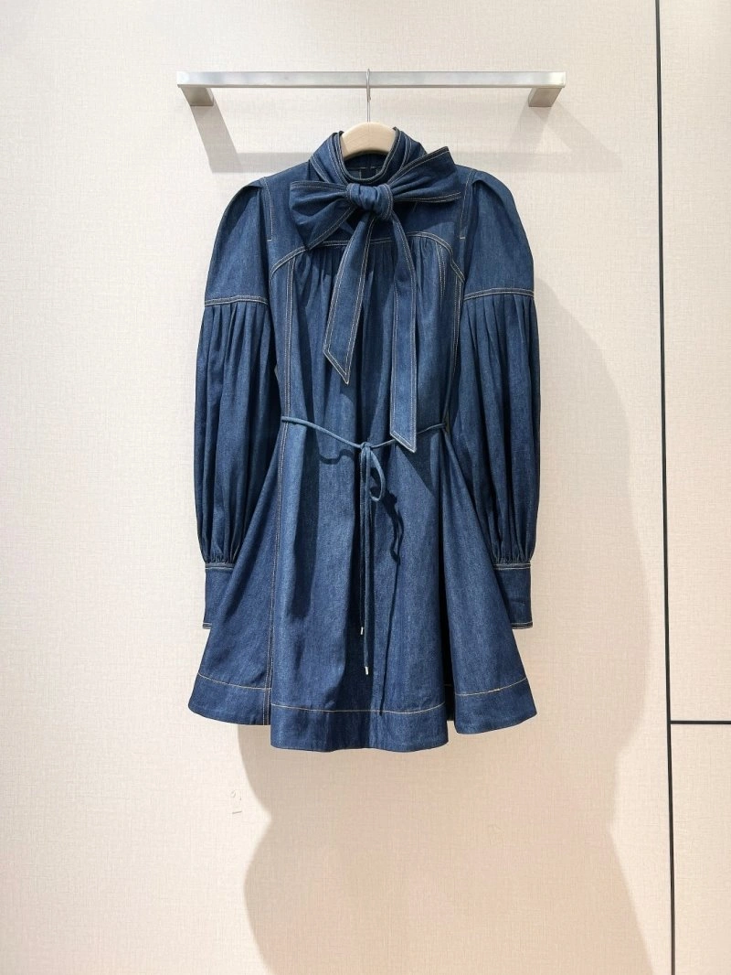 Unclassified Brand Dress