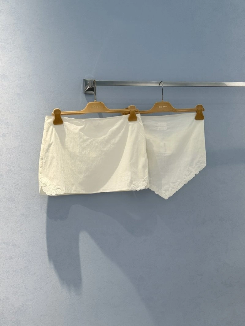 Value-priced Unclassified Brand Dress