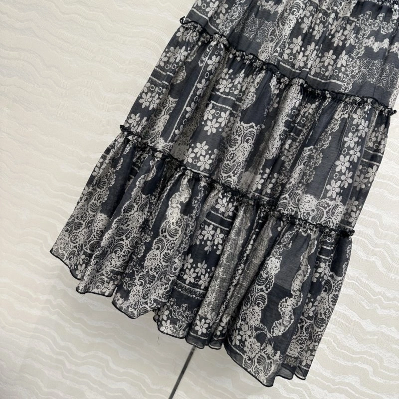 Discounted Unclassified Brand Dress