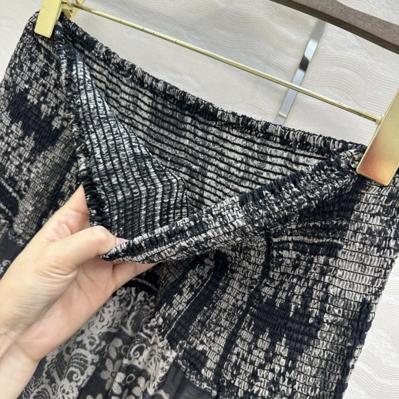 Discounted Unclassified Brand Dress