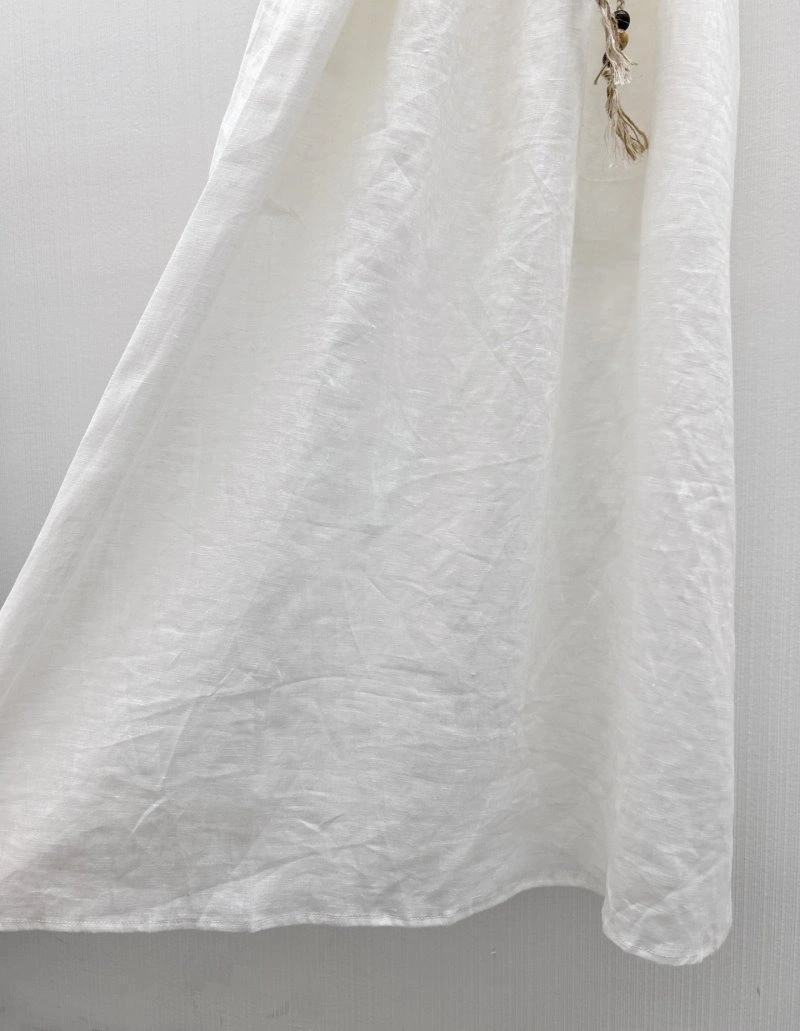 Accurate model Unclassified Brand Dress