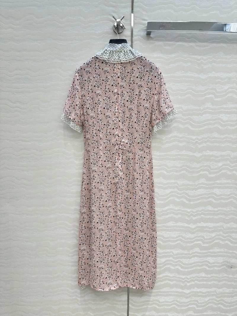 Accurate model Unclassified Brand Dress