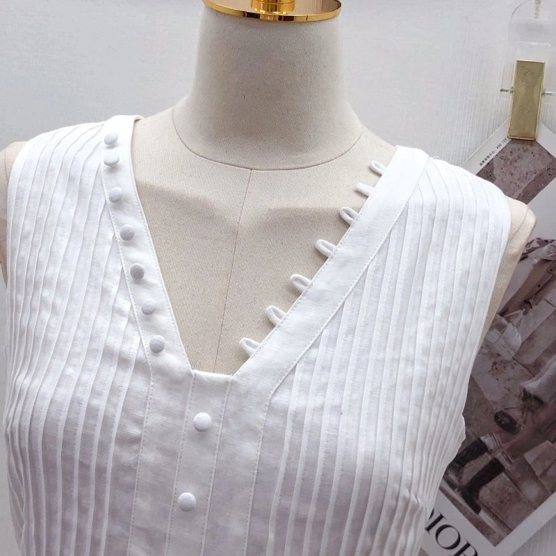 Brand-authenticated Unclassified Brand Dress