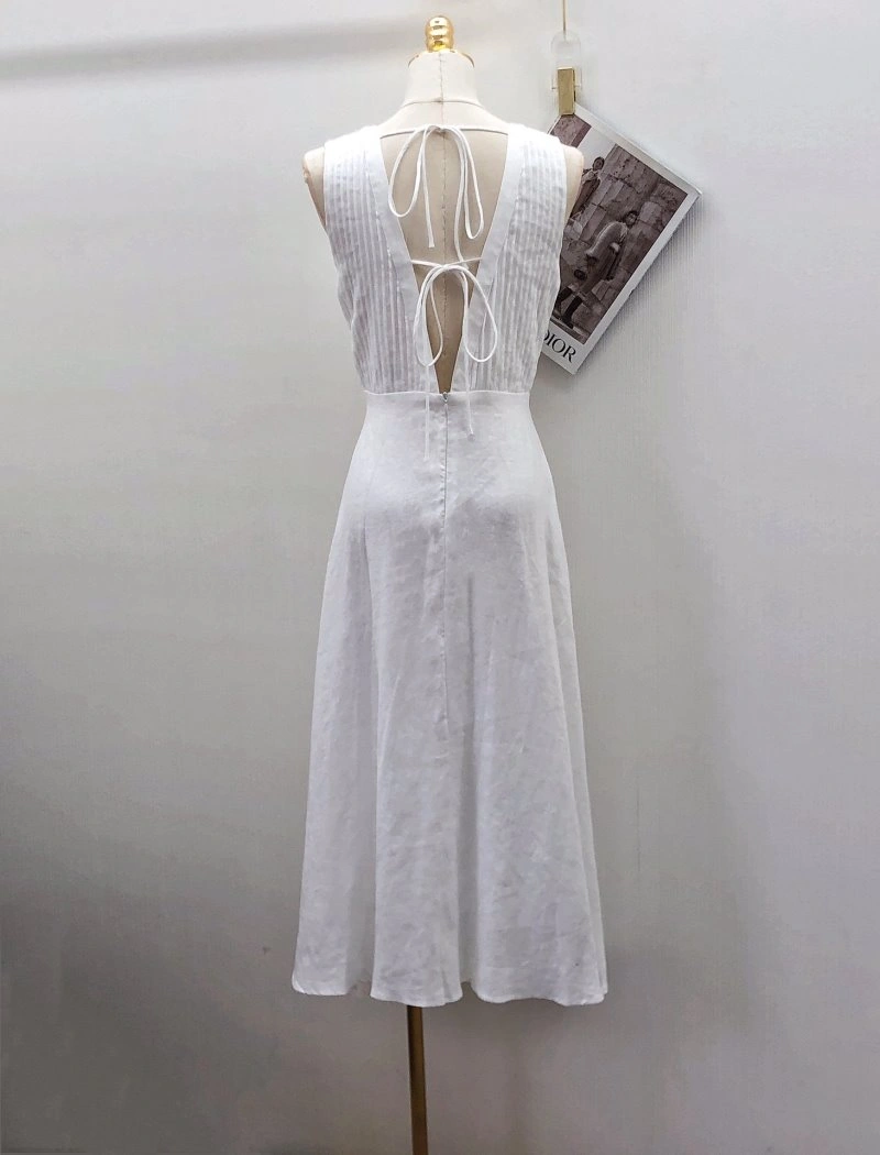 Brand-authenticated Unclassified Brand Dress