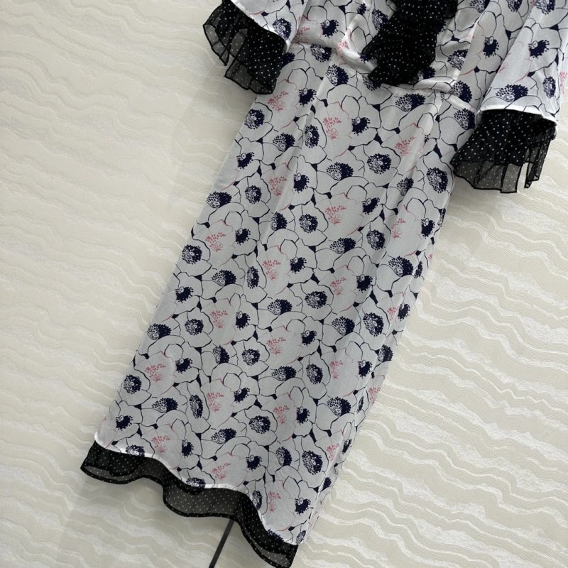 Discounted Unclassified Brand Dress