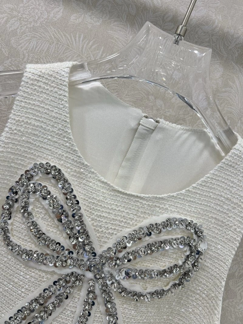 Inexpensive Unclassified Brand Dress