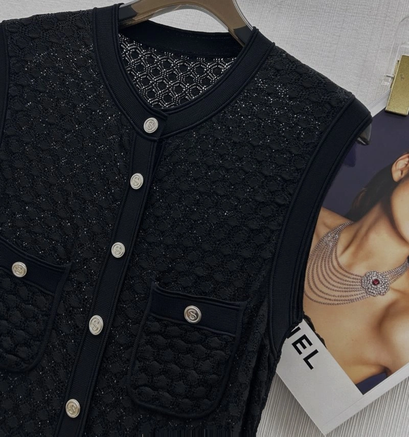 Cut-rate Unclassified Brand Dress