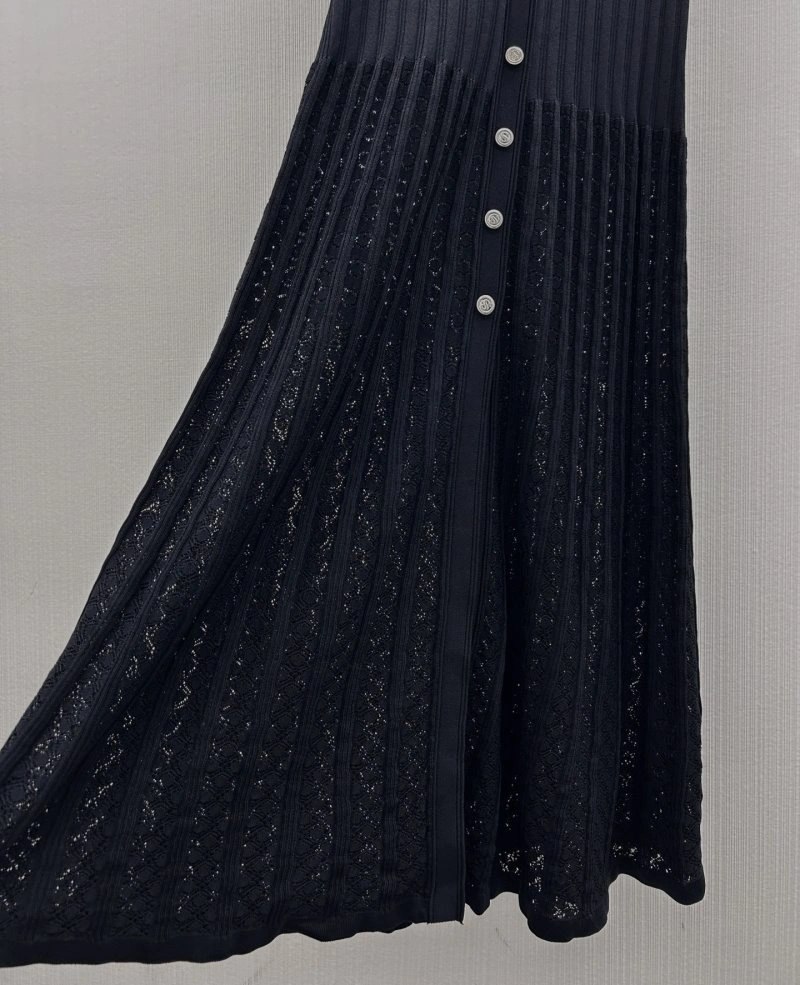 Cut-rate Unclassified Brand Dress