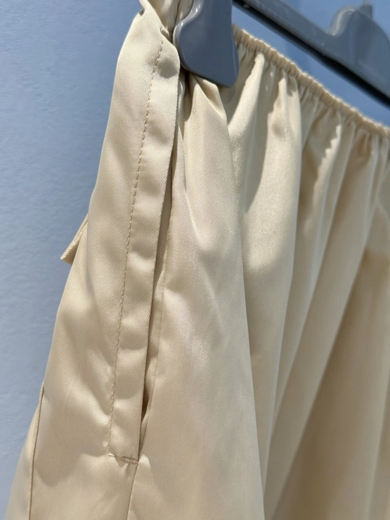 Indistinguishable Unclassified Brand Dress