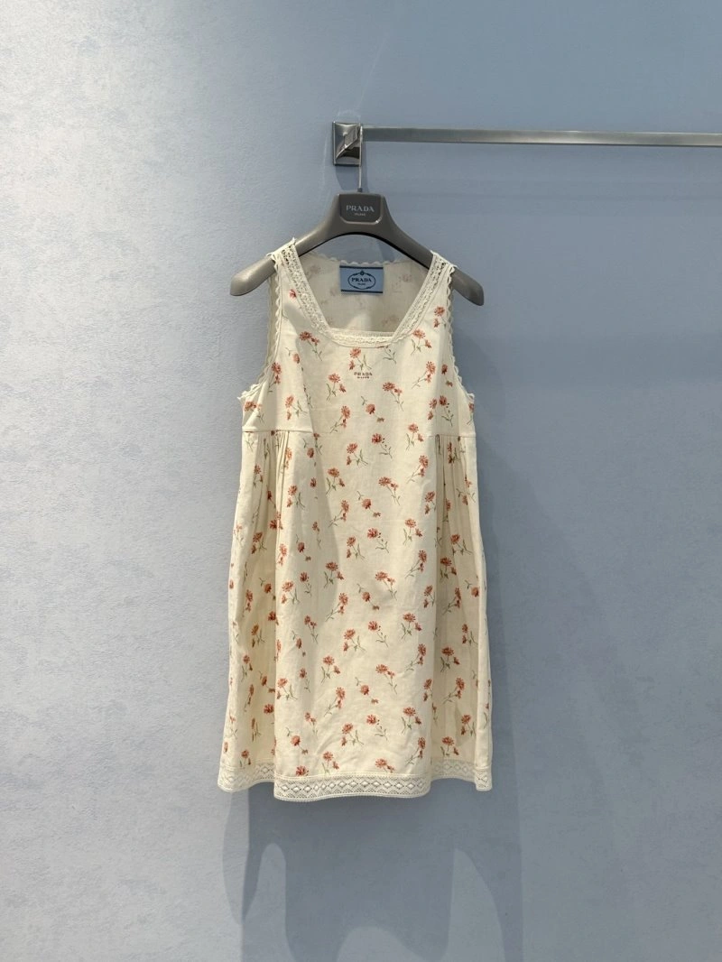 Unclassified Brand Dress