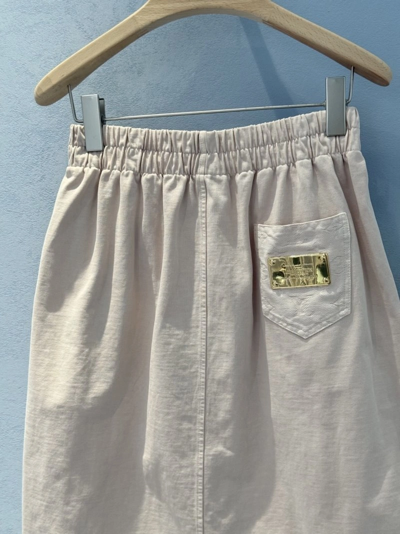 Indistinguishable Unclassified Brand Dress