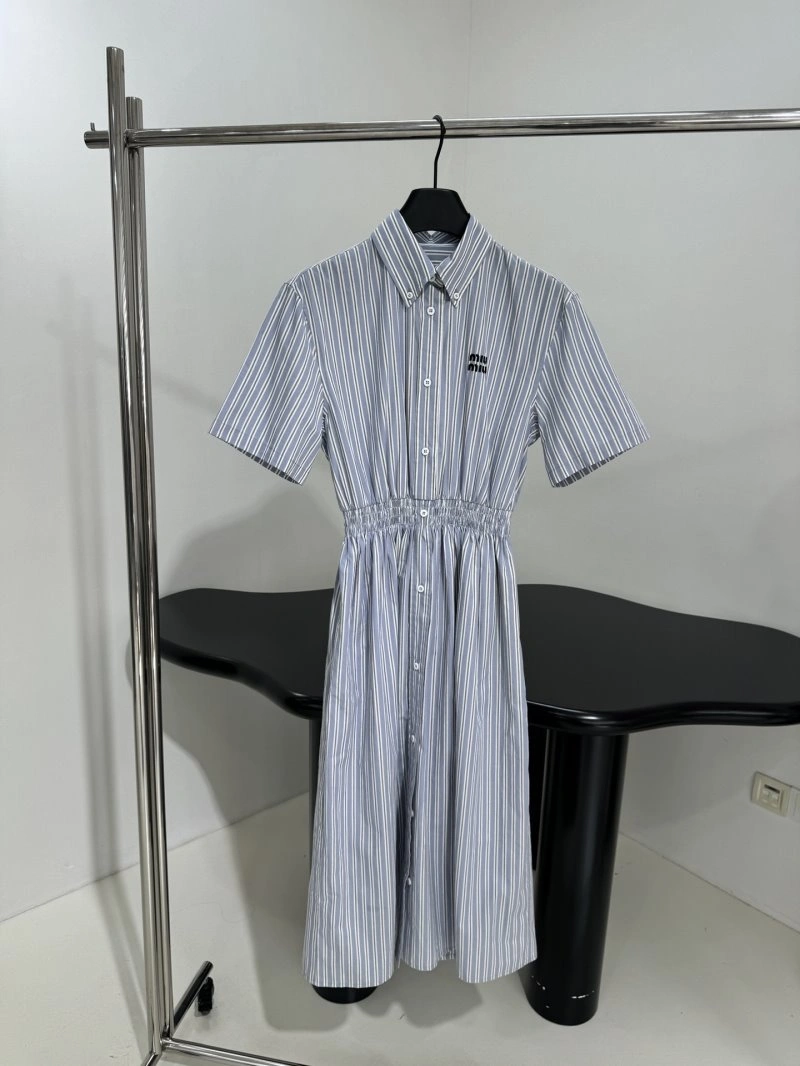 Unclassified Brand Dress