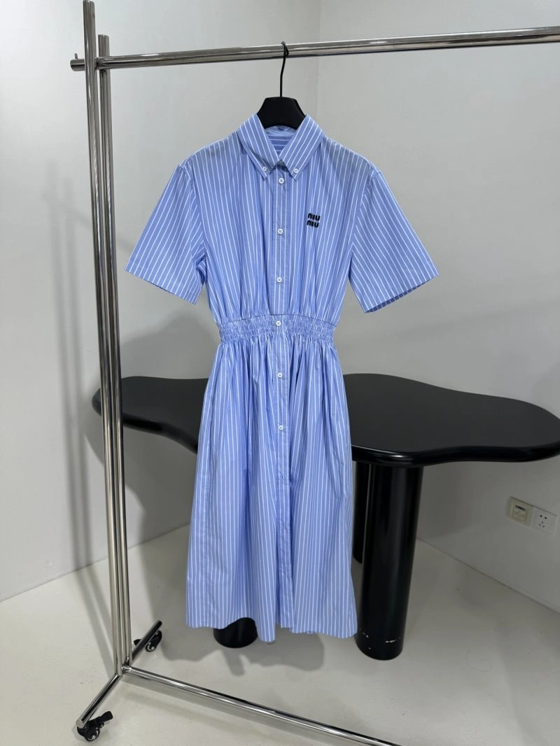 Unclassified Brand Dress