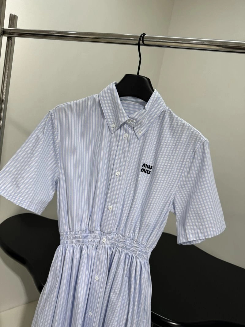 Legit Unclassified Brand Dress