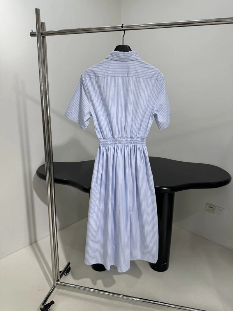 Legit Unclassified Brand Dress