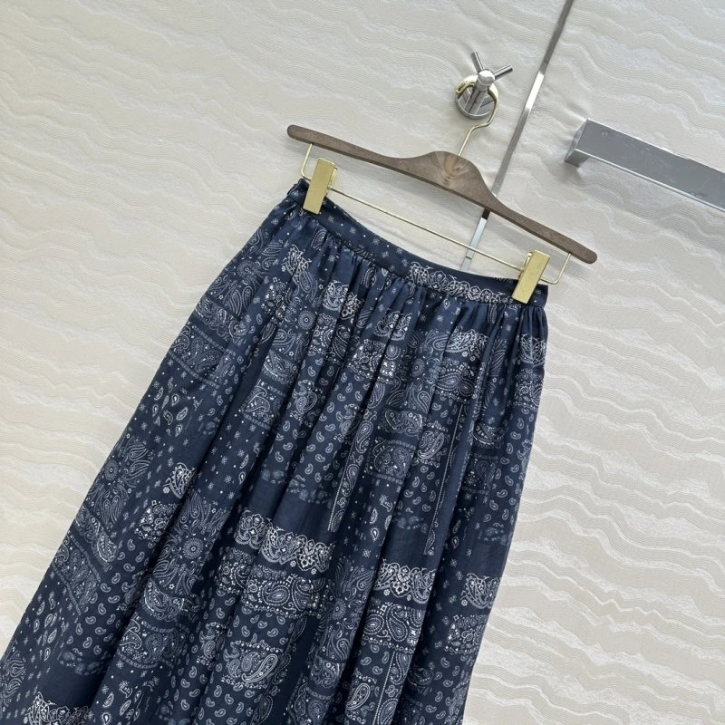 Genuine Unclassified Brand Dress