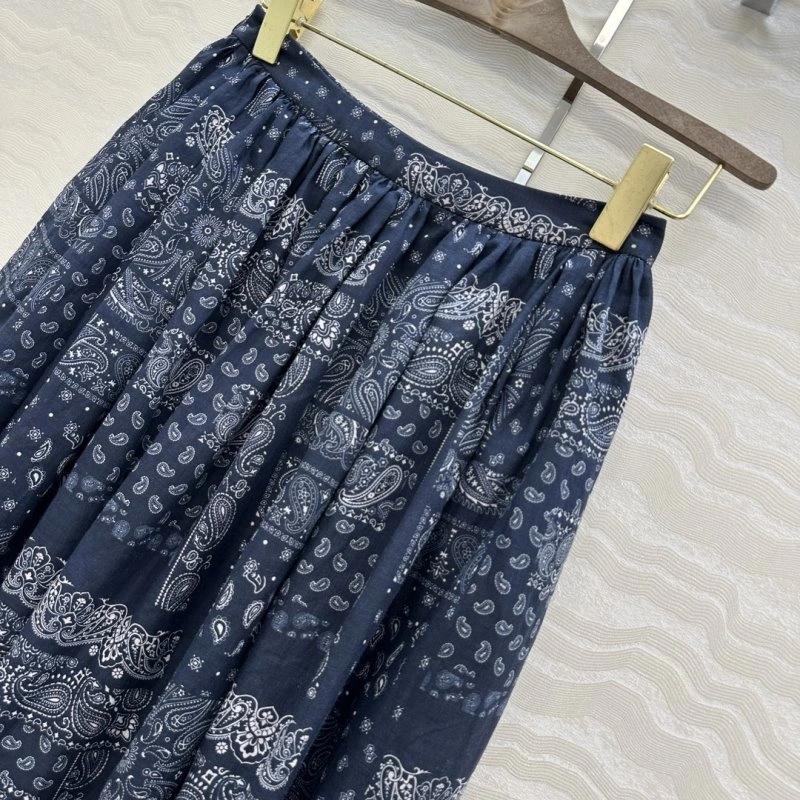 Genuine Unclassified Brand Dress