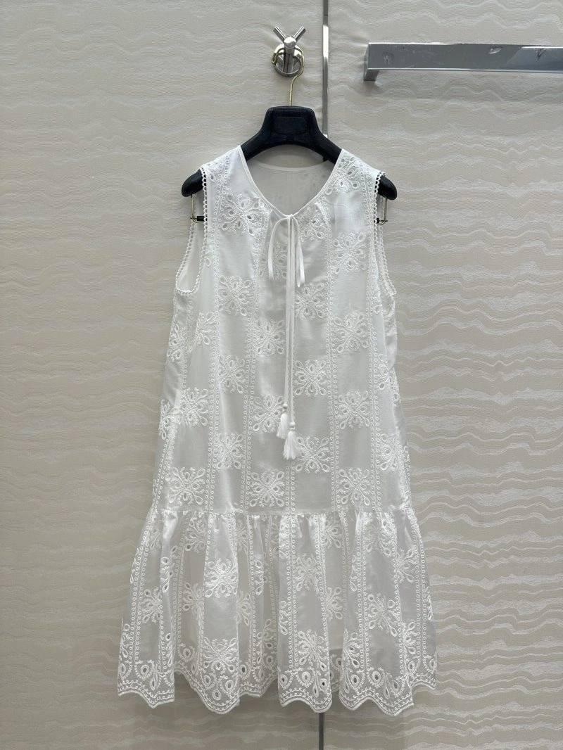 Unclassified Brand Dress