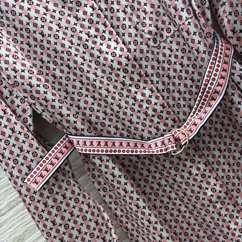 Legit Unclassified Brand Dress