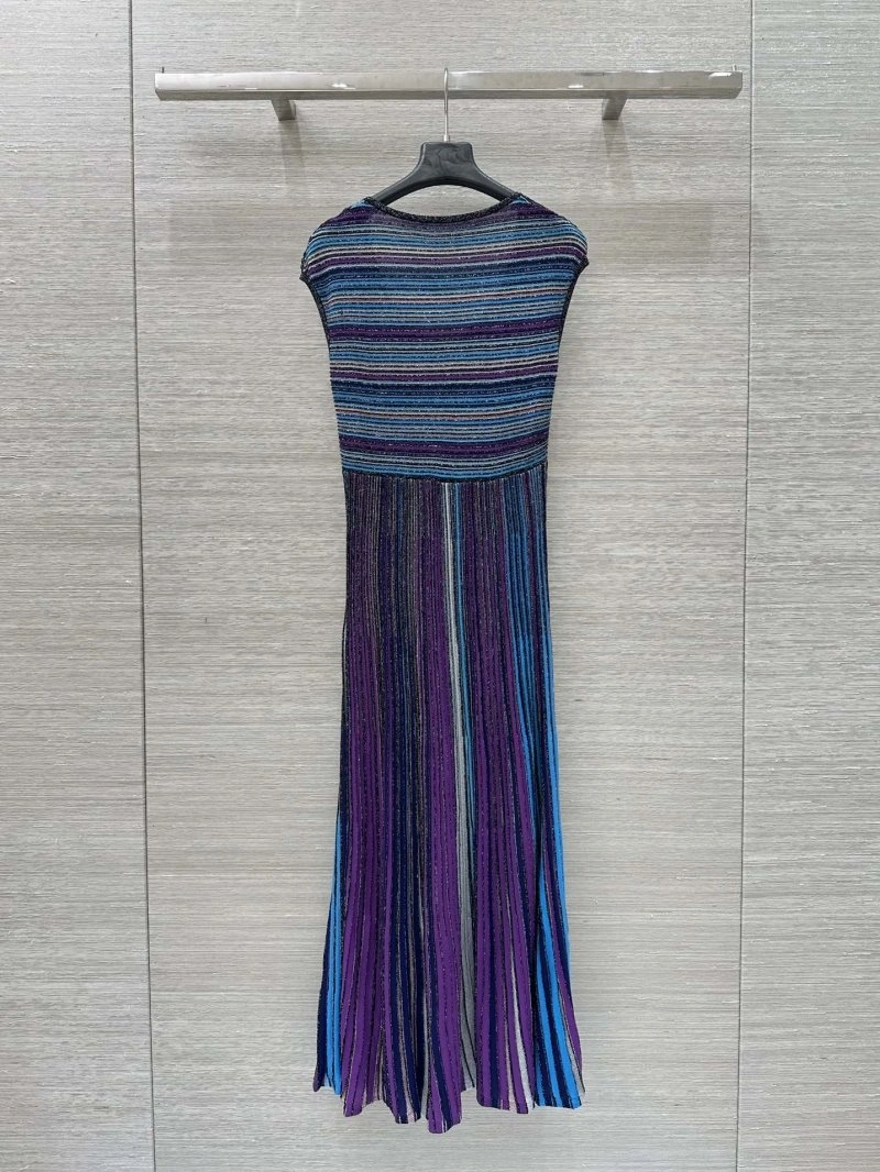Bargain Unclassified Brand Dress
