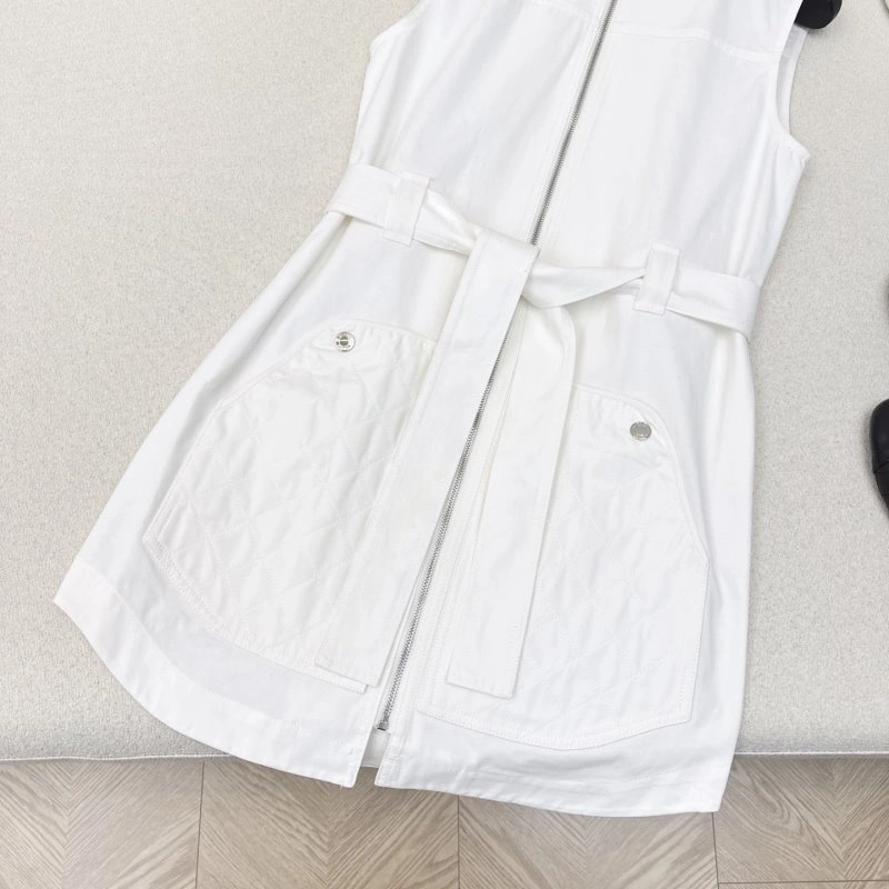 Cut-rate Unclassified Brand Dress
