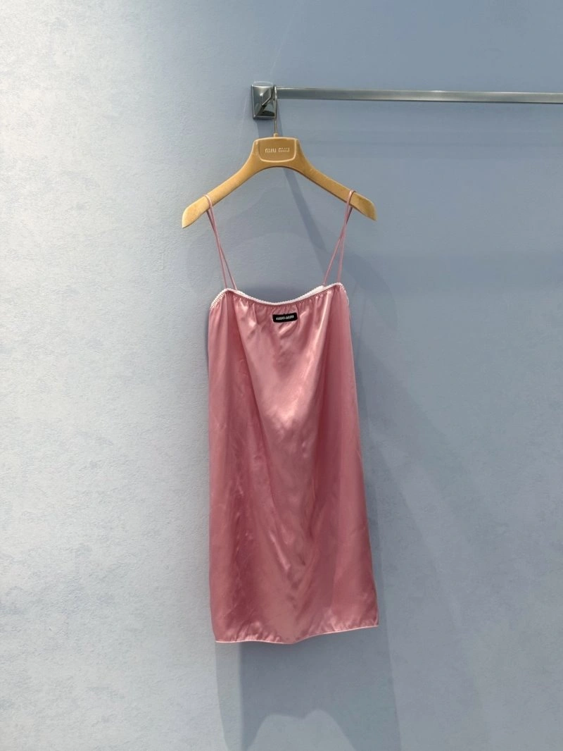 Unclassified Brand Dress