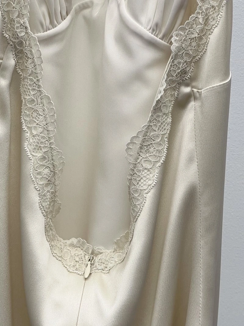 High accuracy Unclassified Brand Dress