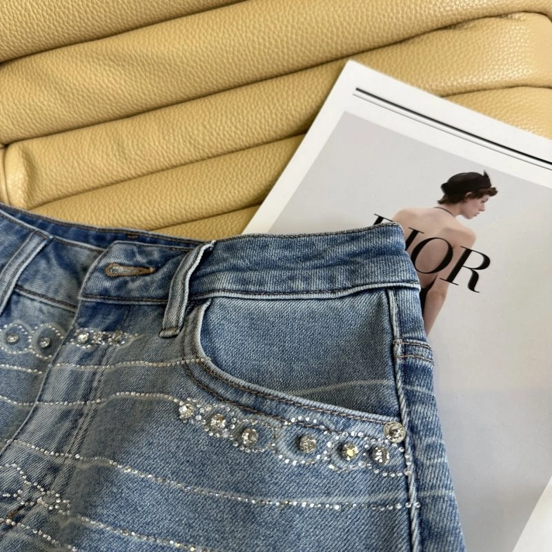 Accurate model Unclassified Brand Dress