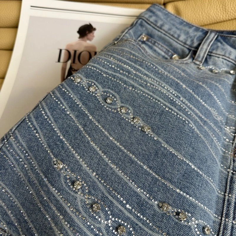 Accurate model Unclassified Brand Dress