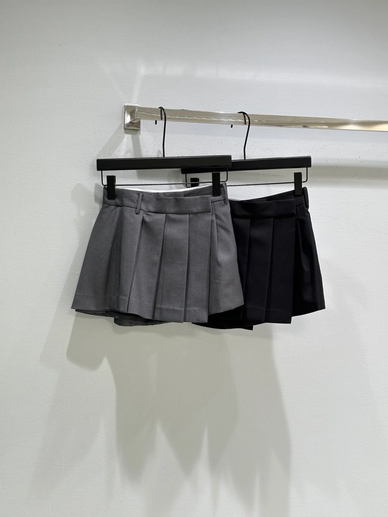 Value-priced Unclassified Brand Dress
