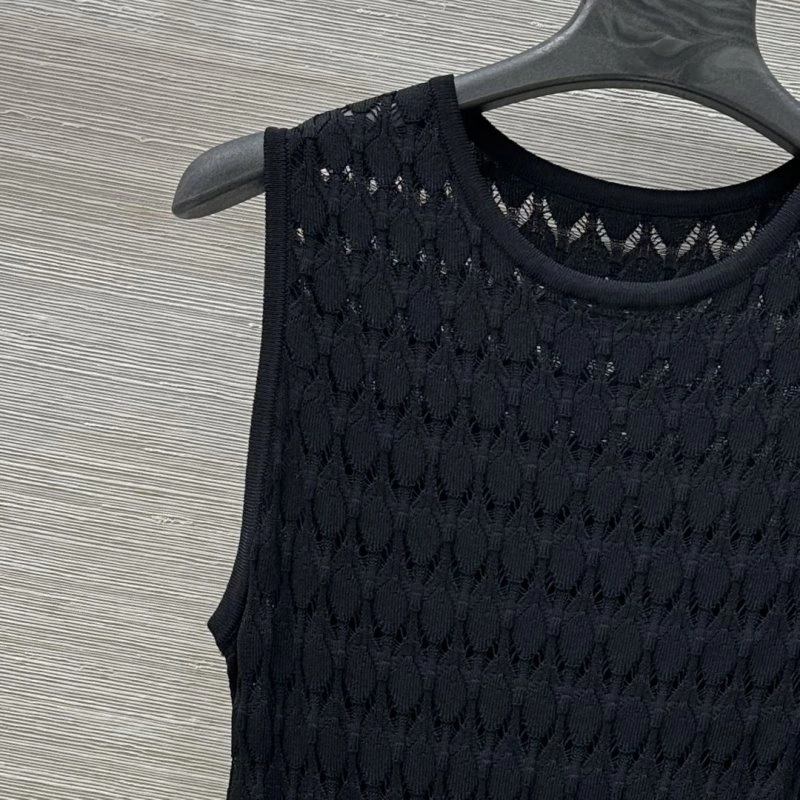 Low-cost Unclassified Brand Dress