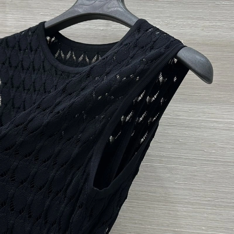 Low-cost Unclassified Brand Dress