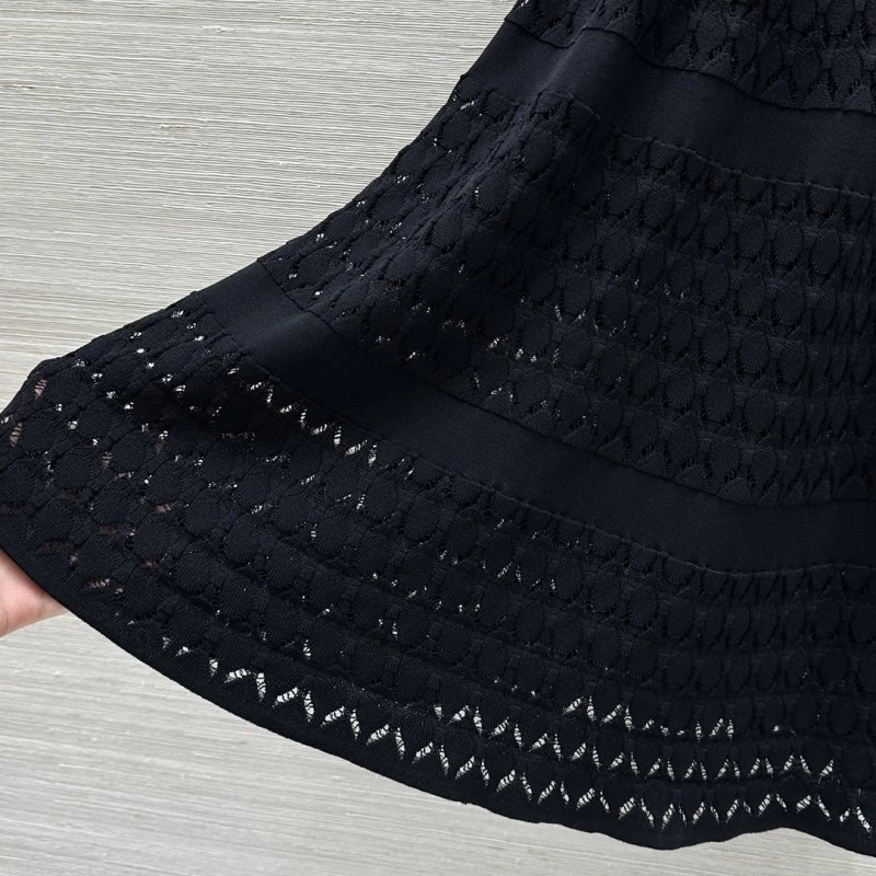 Low-cost Unclassified Brand Dress