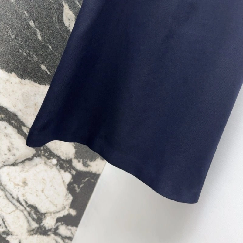 Indistinguishable Unclassified Brand Dress