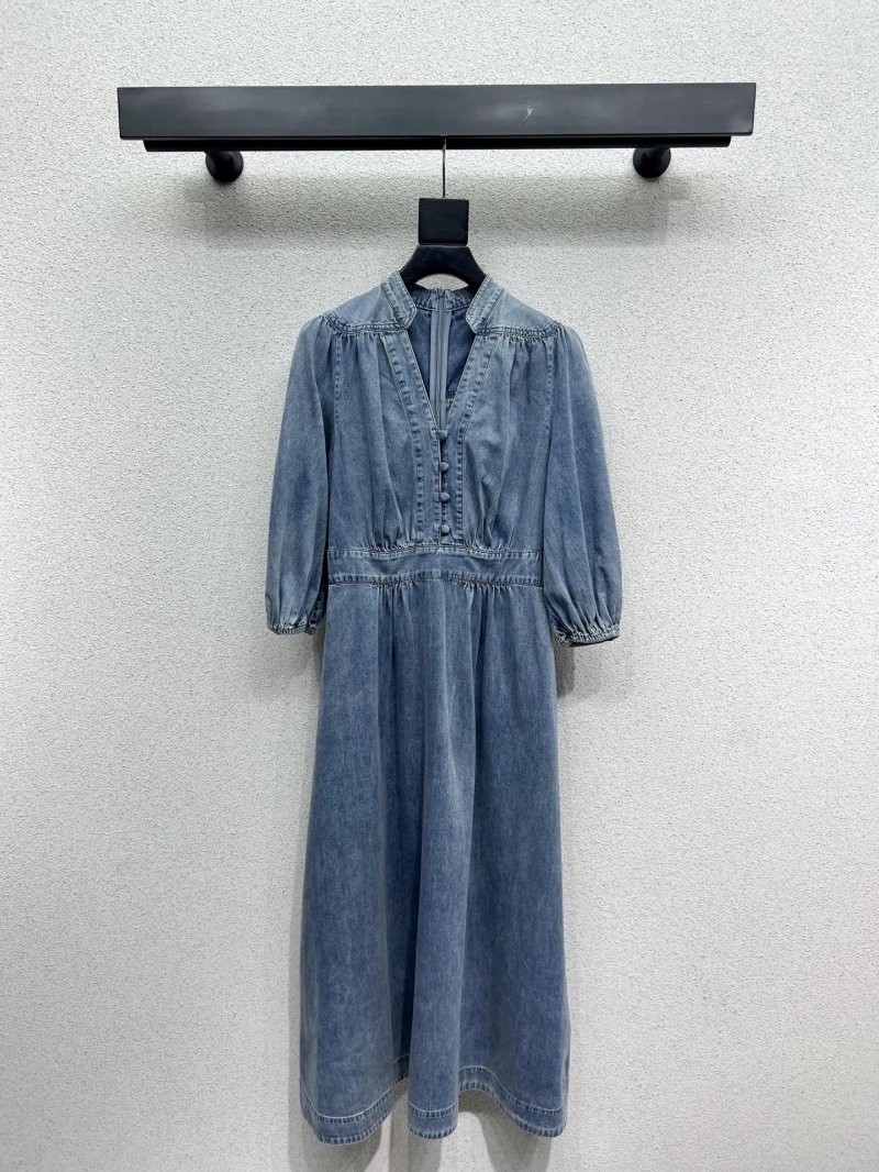 Unclassified Brand Dress