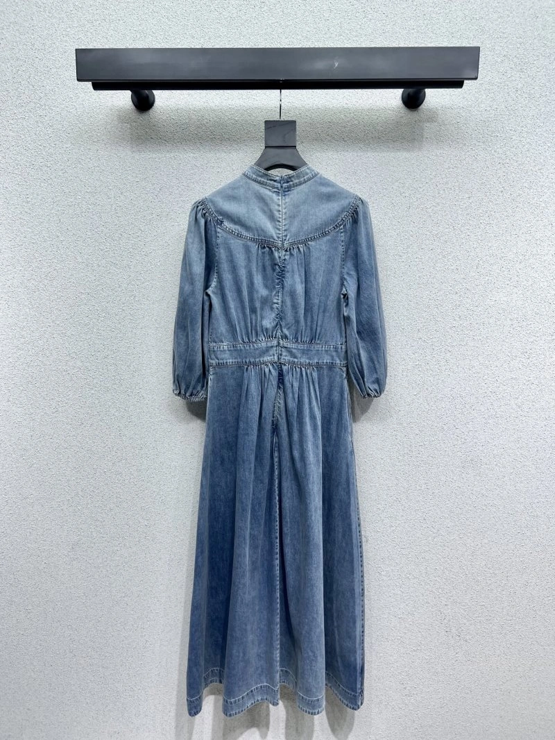 Bargain Unclassified Brand Dress