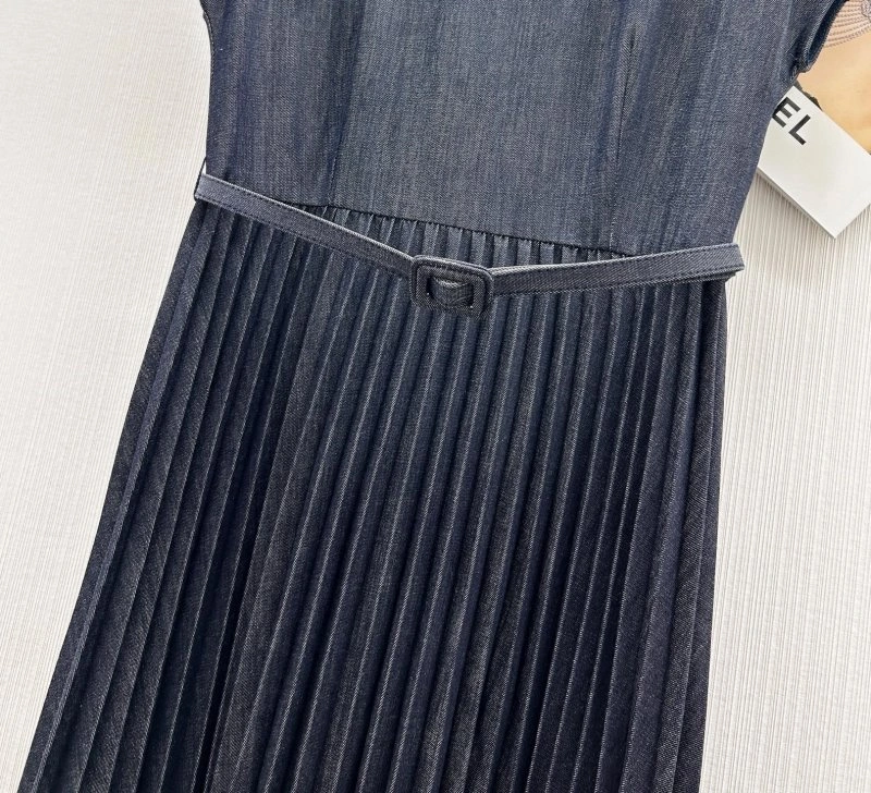 Perfect replica Unclassified Brand Dress