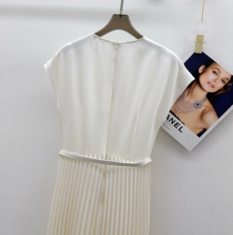 Inexpensive Unclassified Brand Dress